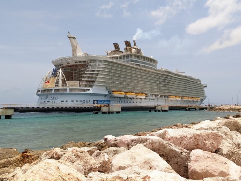 Royal Caribbean Changes Allure Itinerary Due to Technical Issue ...