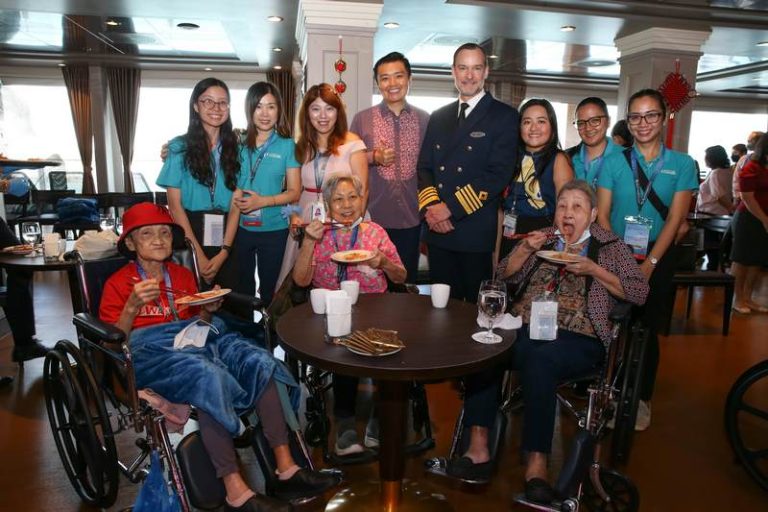 Resorts World Celebrates CNY with NTUC Health Nursing Home Seniors ...