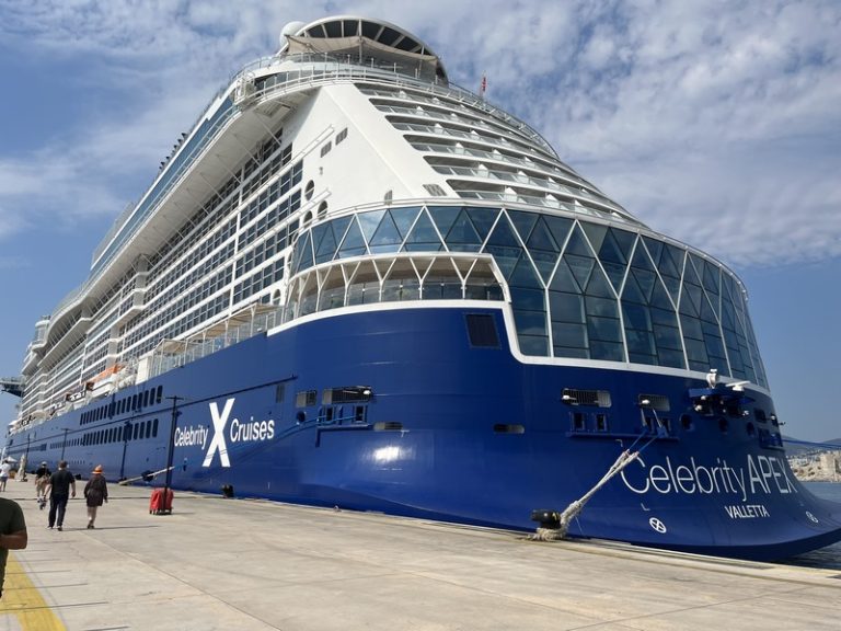 Celebrity Cruises Announces New Brand Positioning - Cruise Industry ...