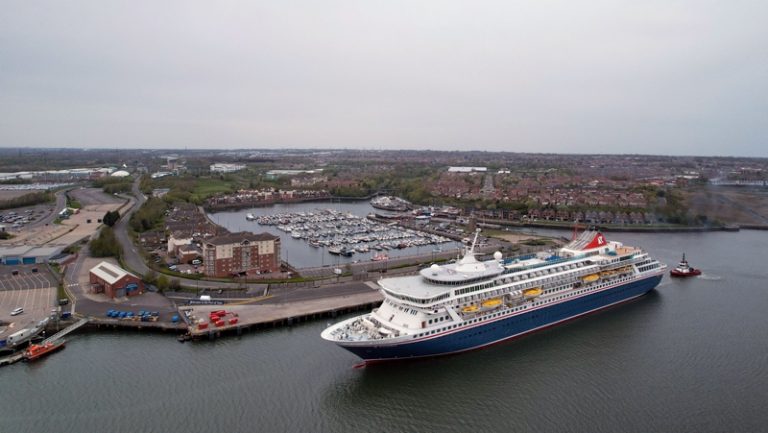Cruise Fleet Includes 80 Cruise Ships Over 30 Years Old - Cruise ...