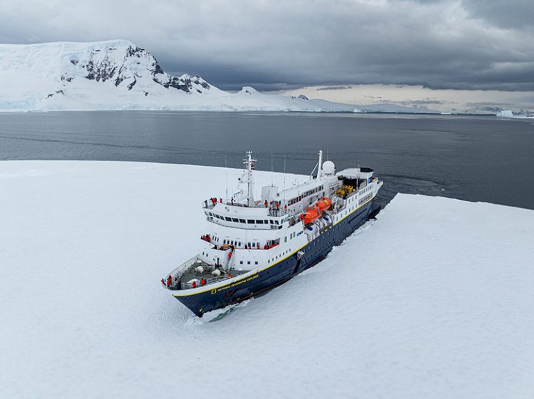 National Geographic, Lindblad Mark 20 Years of Grosvenor Teacher ...