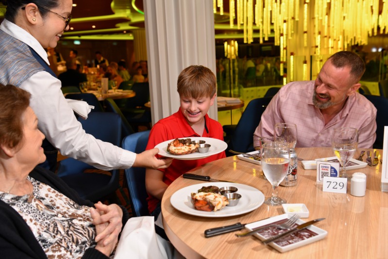 Carnival Speeds Up Dinner Service with New Express Option - Cruise ...