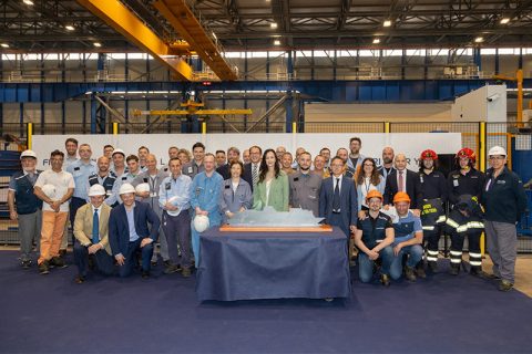Steel Cut for Crystal Grace at Fincantieri - Cruise Industry News ...